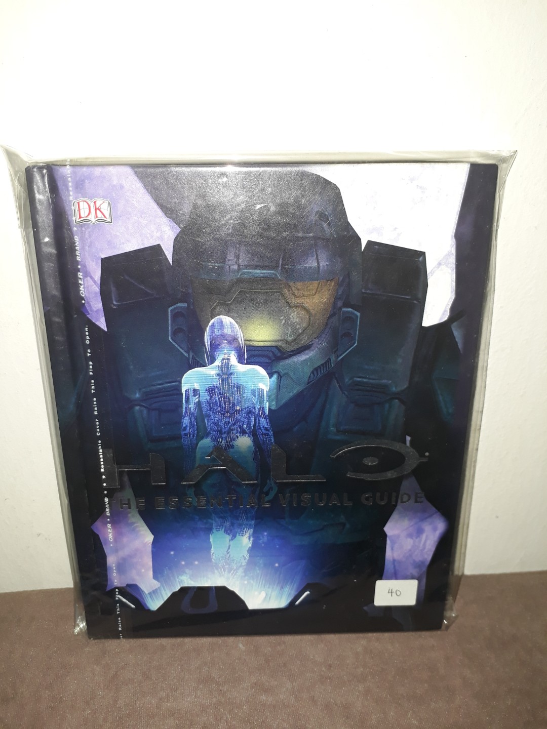 Halo - The Essential Visual Guide, Hobbies & Toys, Books & Magazines ...