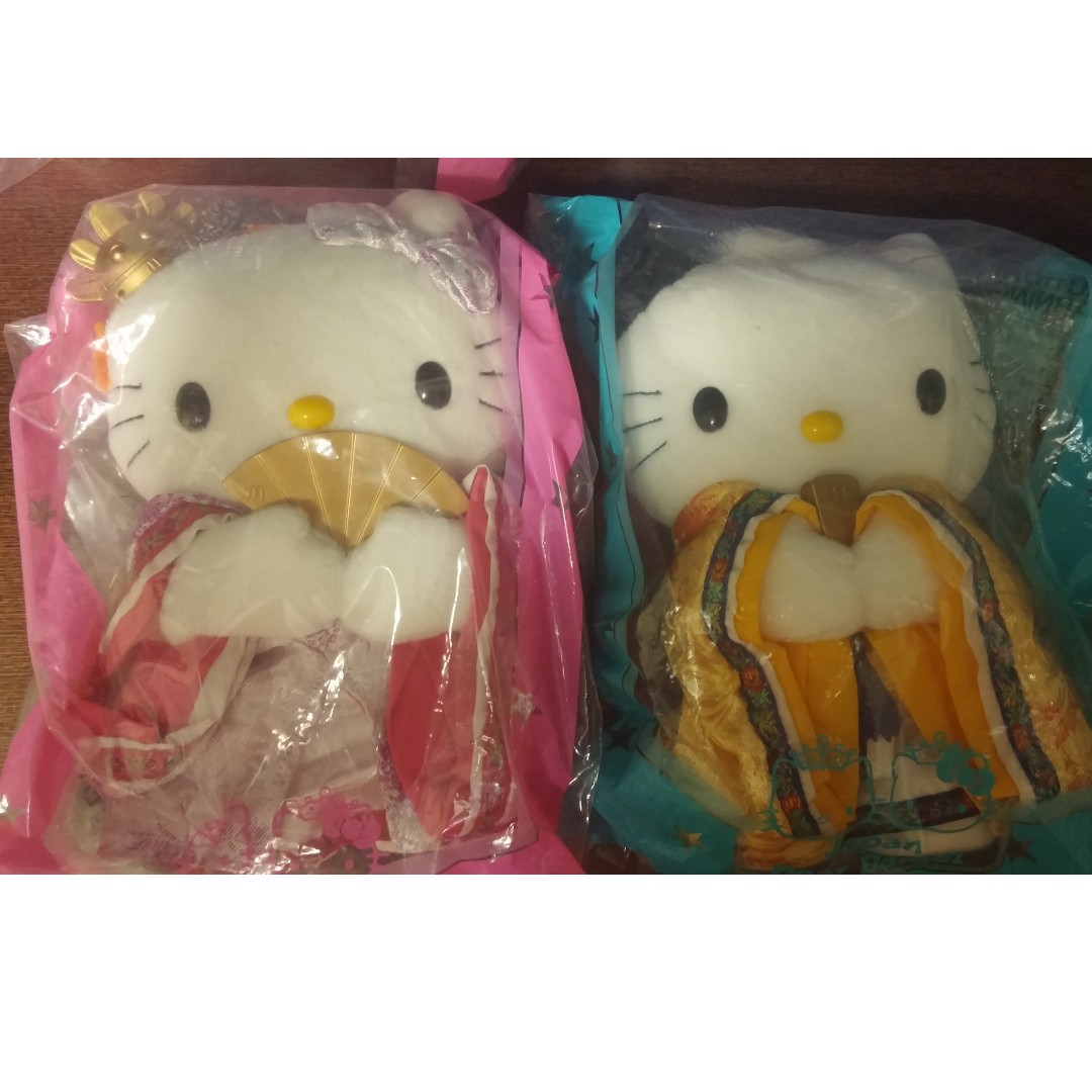 Hello Kitty MCD wedding sets, Babies & Kids, Babies & Kids Fashion on ...