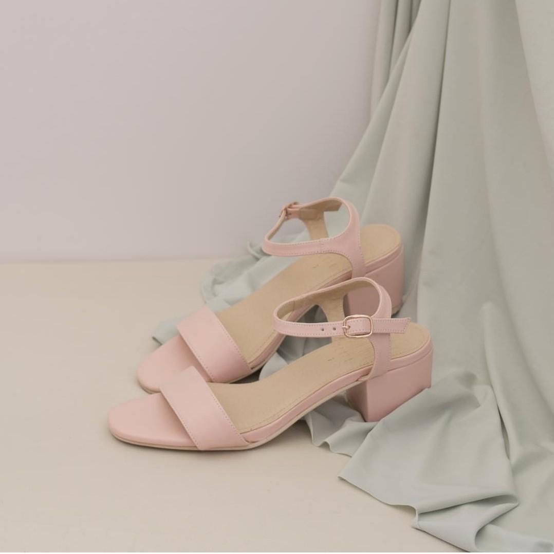 Hue Manila Maria in Old Rose Size 7, Women's Fashion, Footwear ...