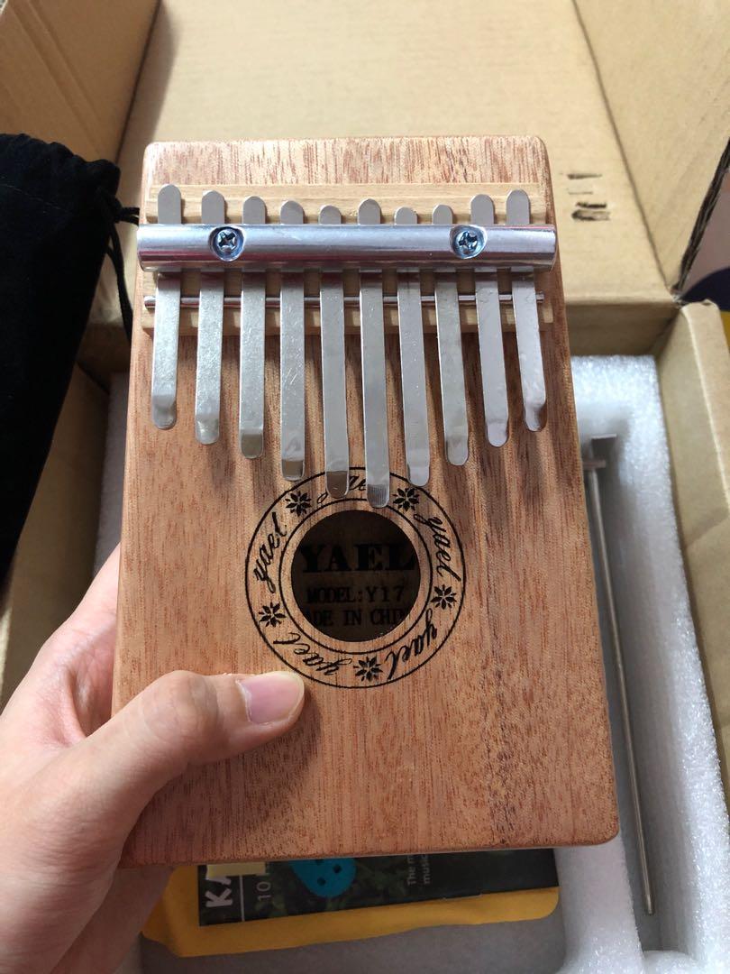 Kalimba (10 keys), Hobbies & Toys, Music & Media, Musical Instruments ...