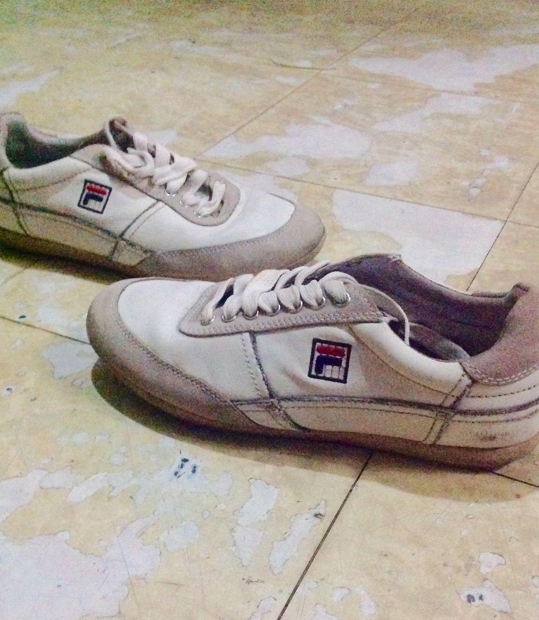 Original Fila Shoes, Men's Fashion, Footwear, Sneakers on Carousell