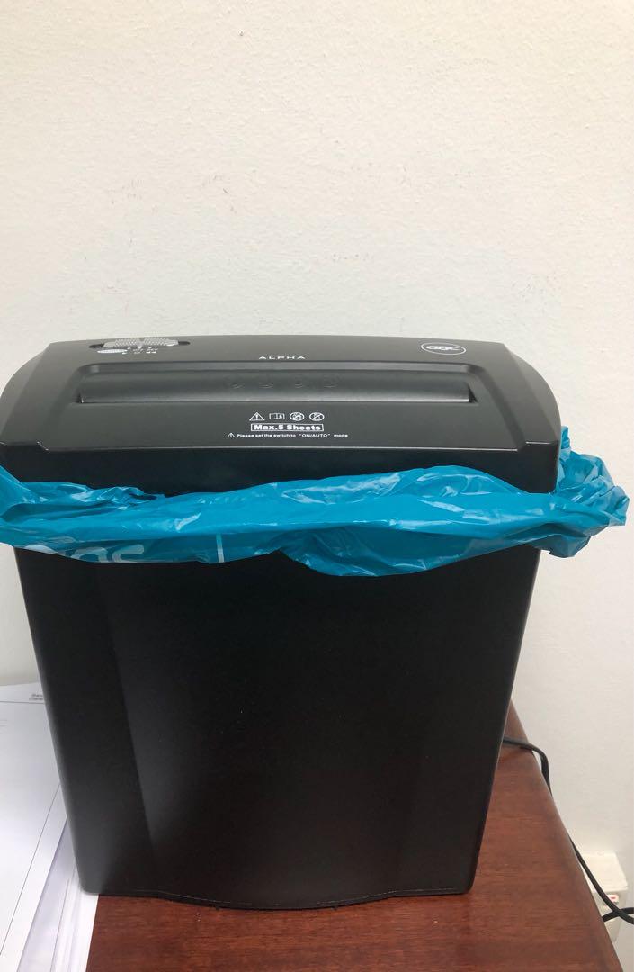 Paper Shredder, Hobbies & Toys, Stationery & Craft, Stationery & School ...