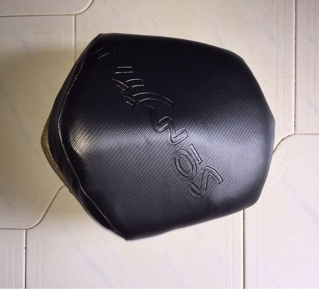 R15 v1 Split Seat, Motorcycles, Motorcycle Accessories on Carousell