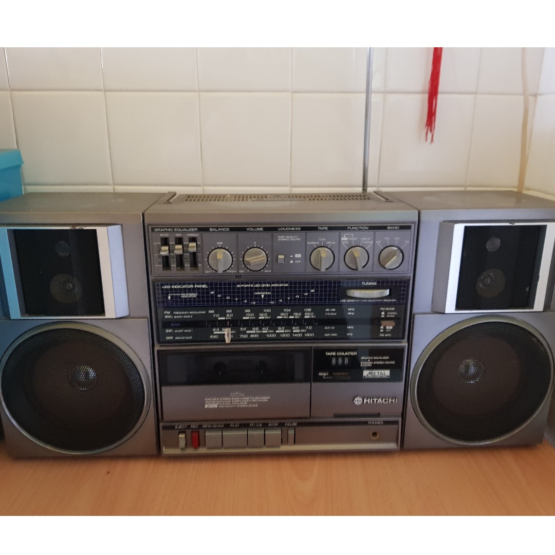 ***RARE ***Working Hitachi*** Portable Stereo Radio Cassette Recorder ...