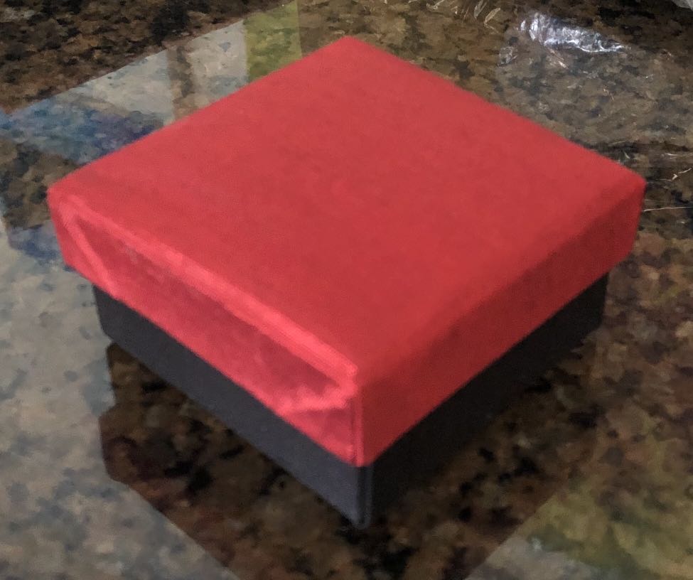 Silk boxes for jewellery etc, Everything Else on Carousell