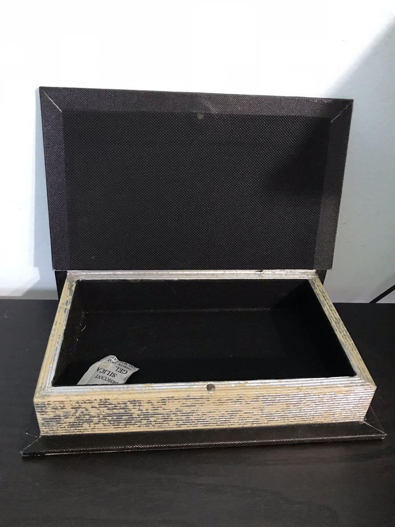 Vintage PARIS Book storage box, Furniture & Home Living, Home ...