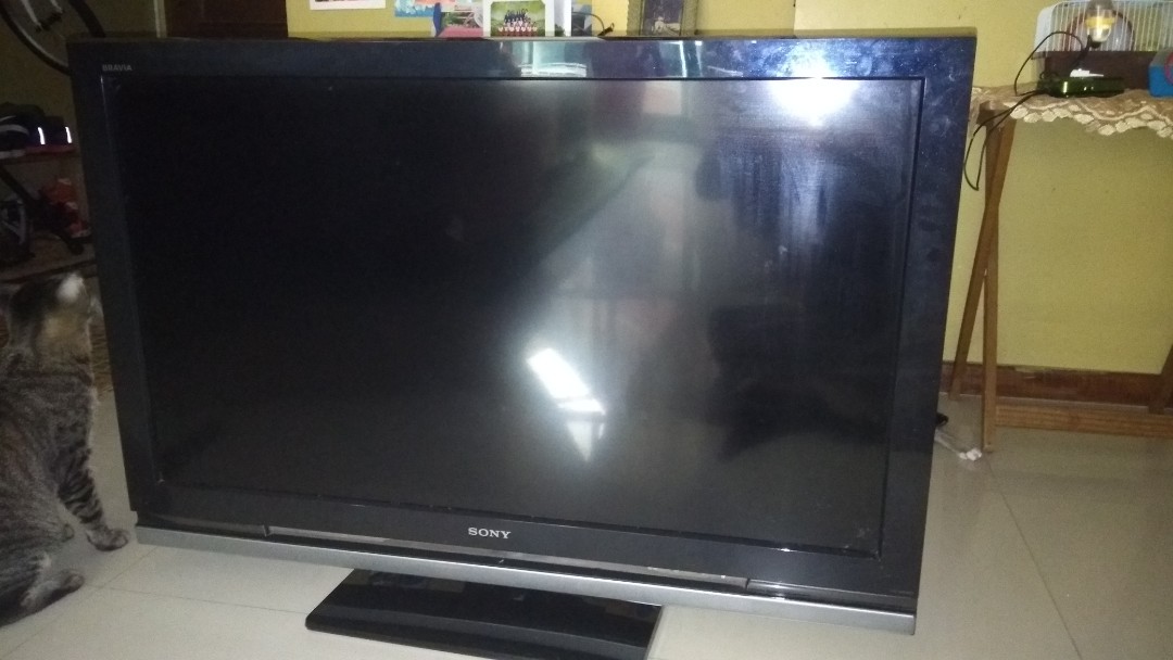 Sony Bravia 40 inch, TV & Home Appliances, TV & Entertainment on Carousell