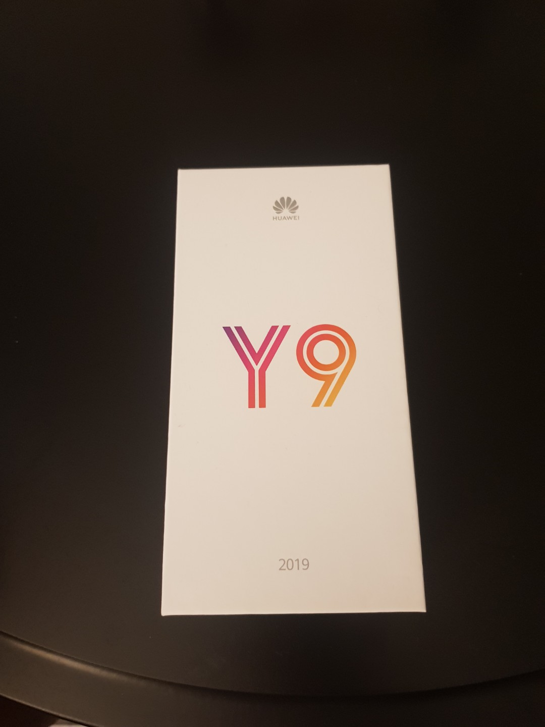 Newish Huawei Y9 64GB with Box and Bill, Mobile Phones & Gadgets ...