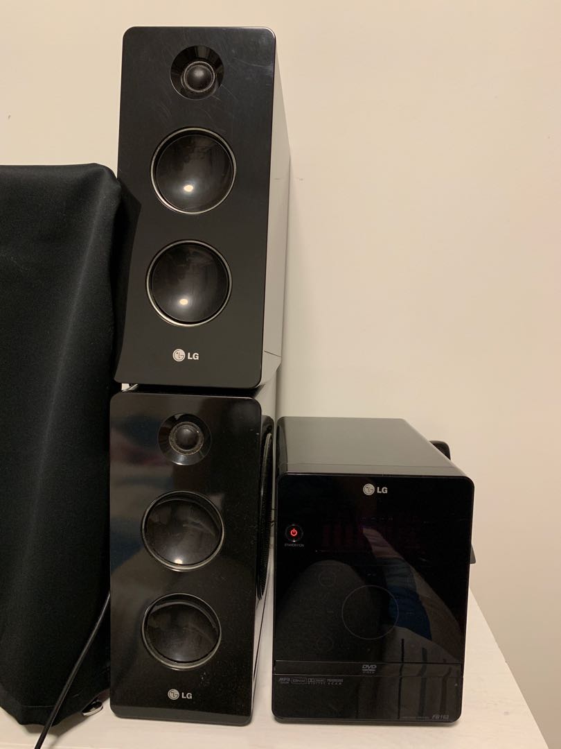 LG FB 162 player, Audio, Portable Music Players on Carousell