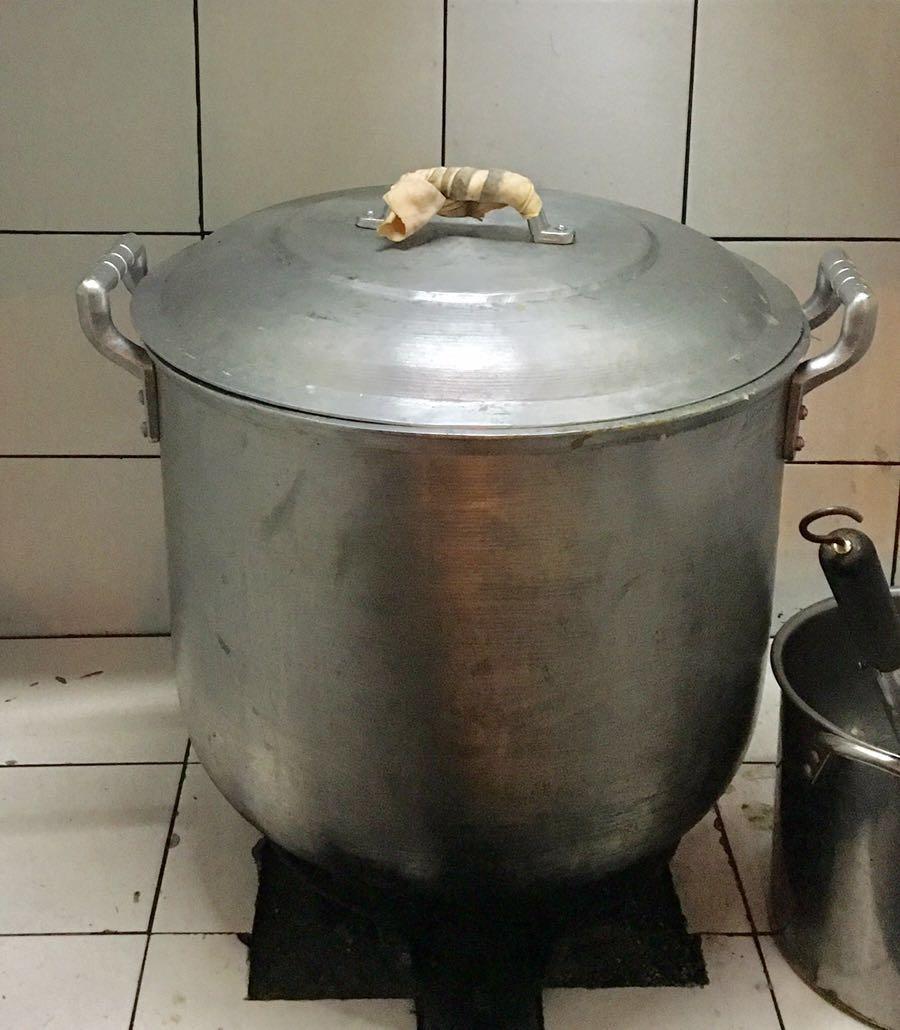 Lugawan Needs-Kaldero, Mangkok, Baso, TV & Home Appliances, Kitchen ...