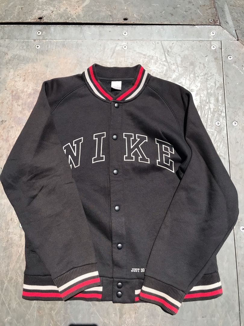 Nike JDI jacket, Men's Fashion, Coats, Jackets and Outerwear on Carousell
