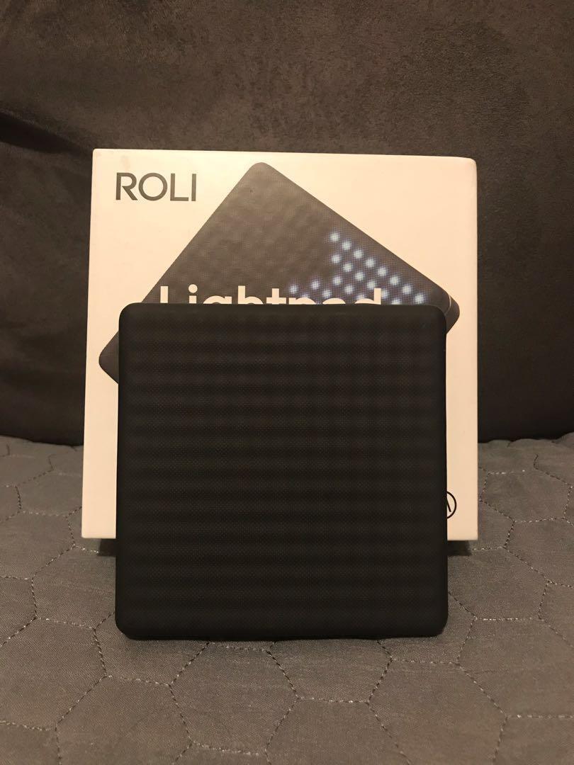 Roli Lightpad Block, Hobbies & Toys, Music & Media, Musical Instruments ...