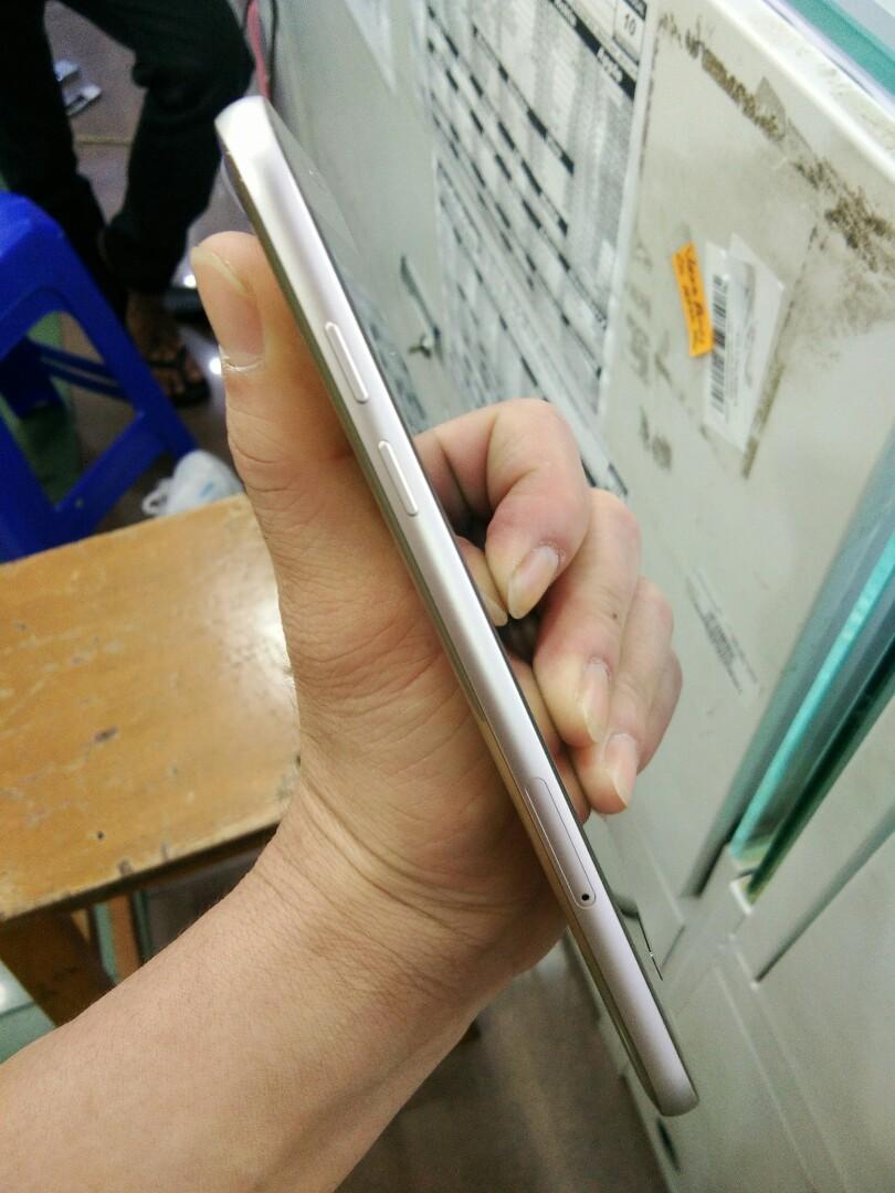 Samsung A7 2017 Sein mulus istimewa full ori layar Shadow, Telepon ...