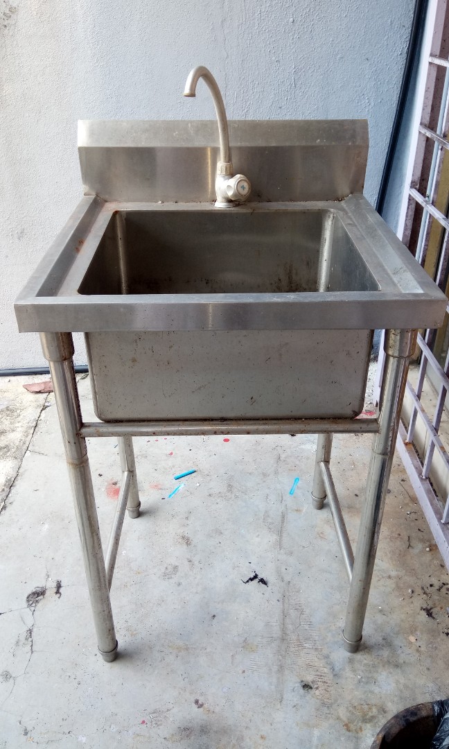 Sinki, Furniture & Home Living, Bathroom & Kitchen Fixtures on Carousell