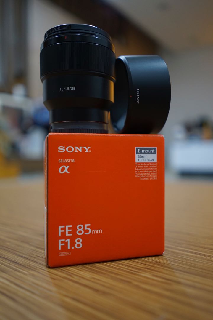 Sony FE 85mm f1.8, Photography, Lens & Kits on Carousell