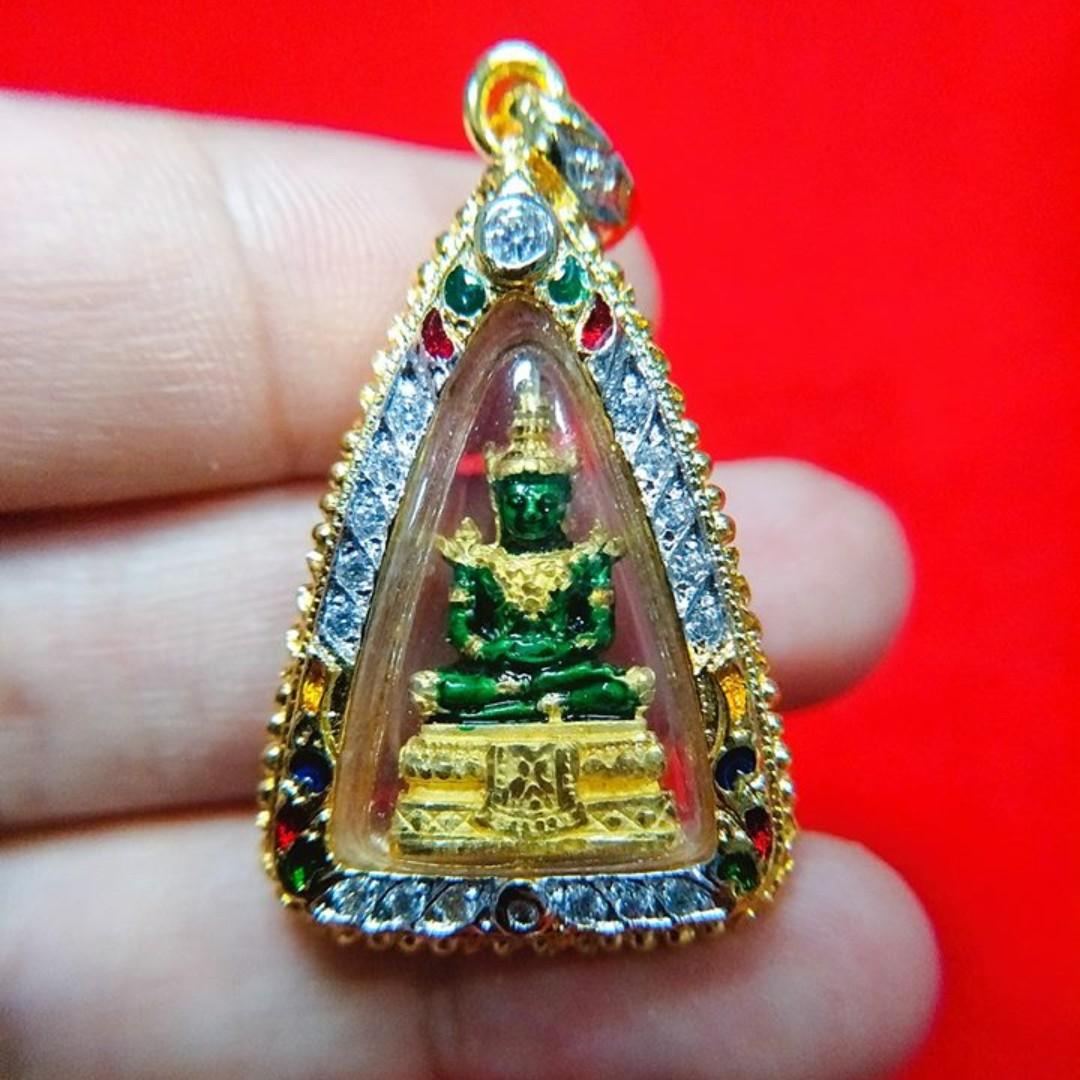 Wat Phra Kaew Amulet