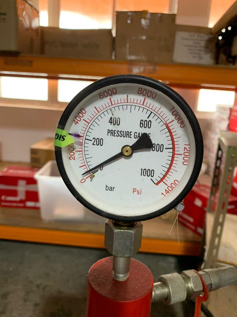 Titan 10 ton hydraulic press, Everything Else on Carousell