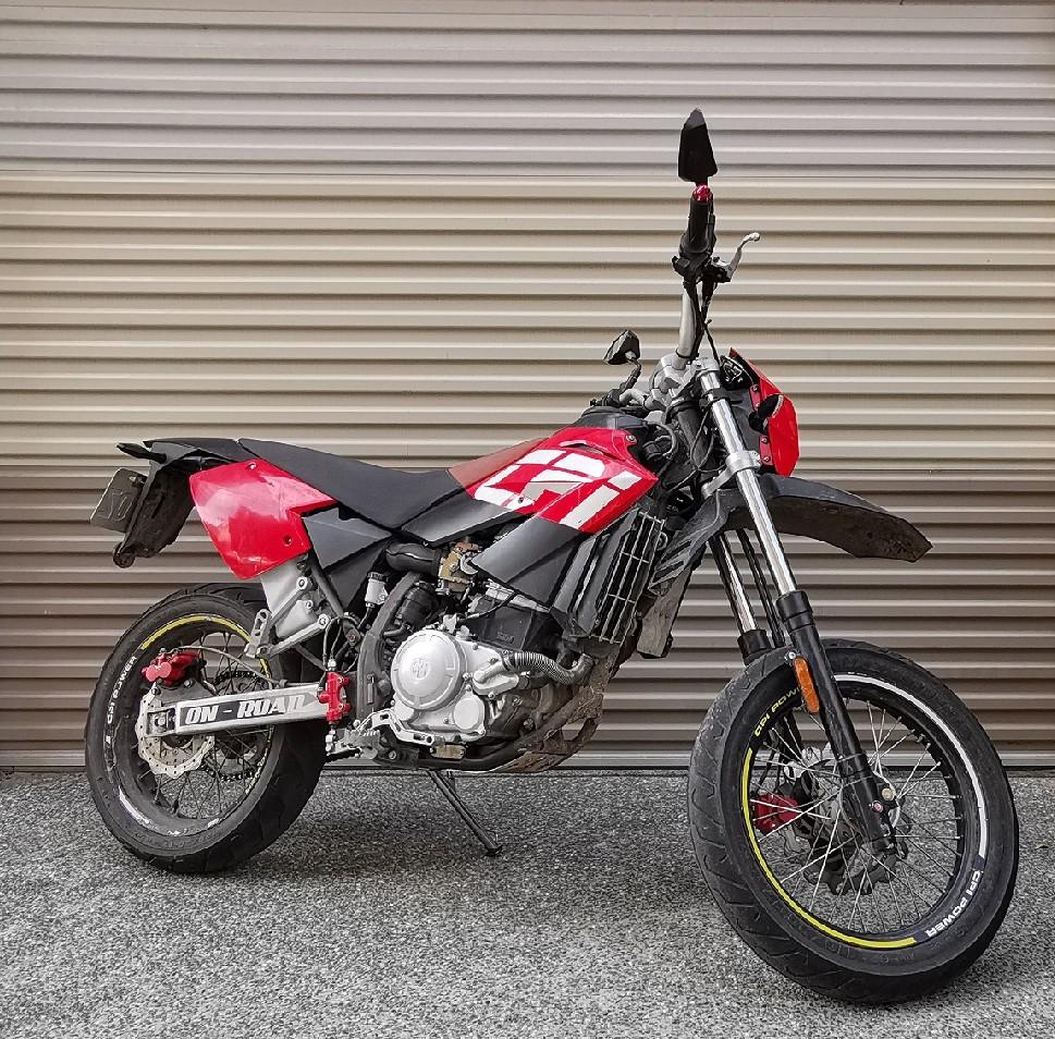 CPI SM250, 機車, 二手機車在旋轉拍賣