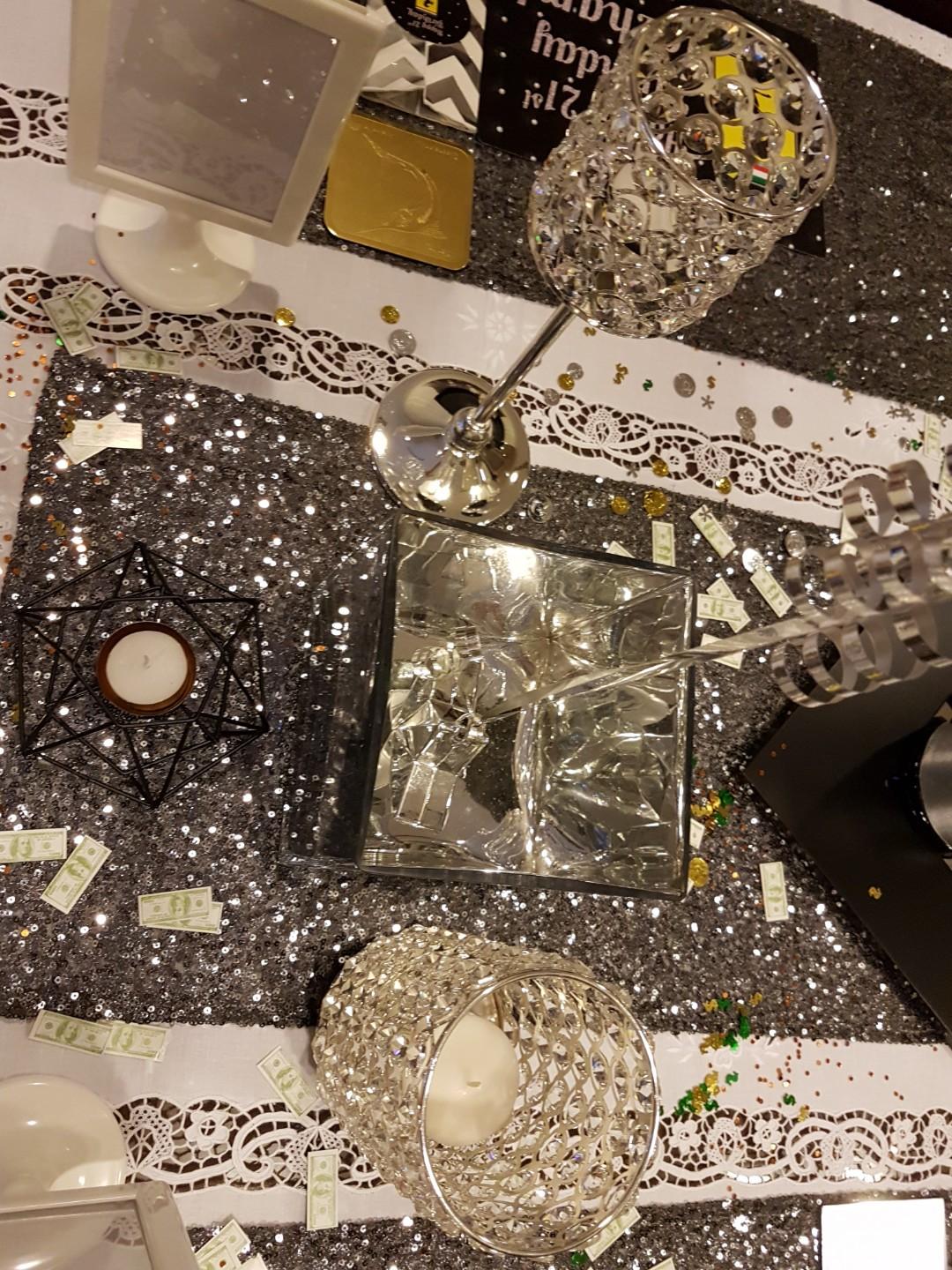 Event table centrepieces, Hobbies & Toys, Stationery & Craft, Occasions ...