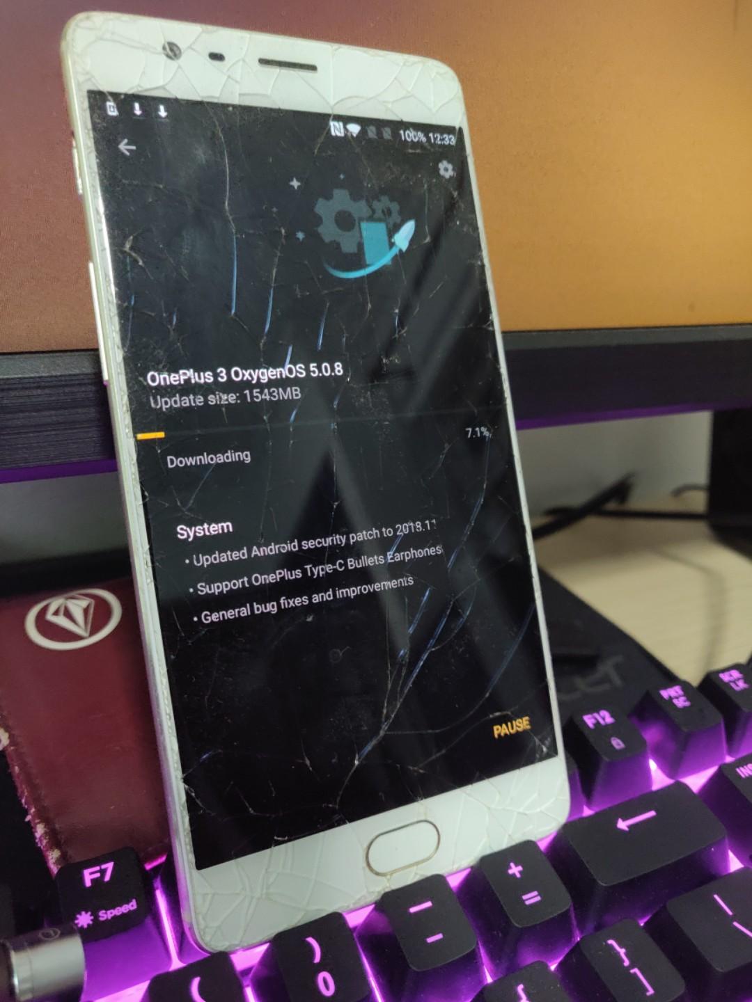 One plus 3 *Cracked screen*, Mobile Phones & Gadgets, Mobile Phones ...