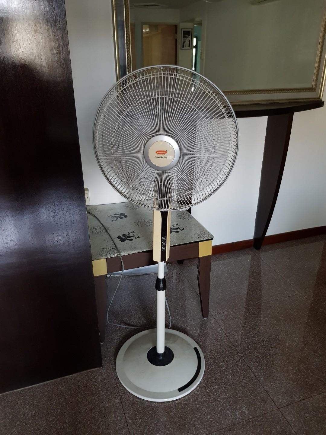 Standing fans, Furniture & Home Living, Lighting & Fans, Fans on Carousell