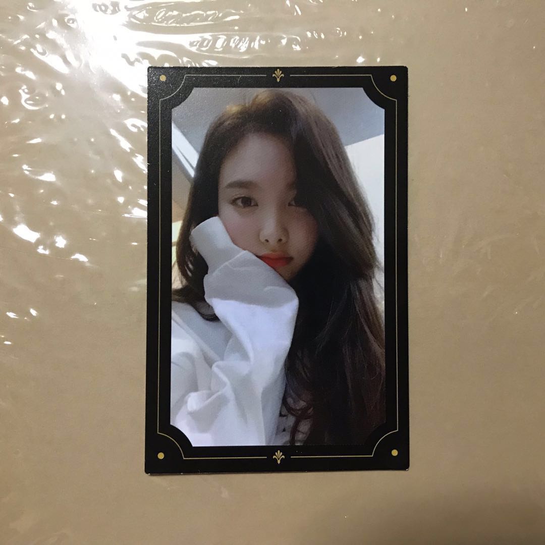[Twice] Nayeon 4 photocard - The Year of Ye, Hobbies & Toys ...