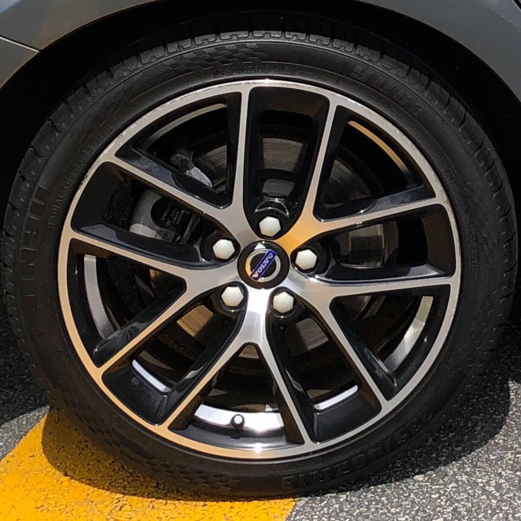 Volvo 18" Modin Diamond Cut Aluminium Wheel with Tyres, Car Accessories ...