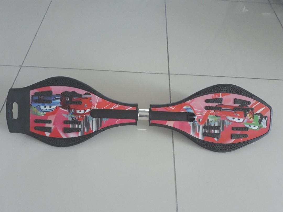 Waveboard (Ripstick), Sports Equipment, Sports & Games, Skates ...