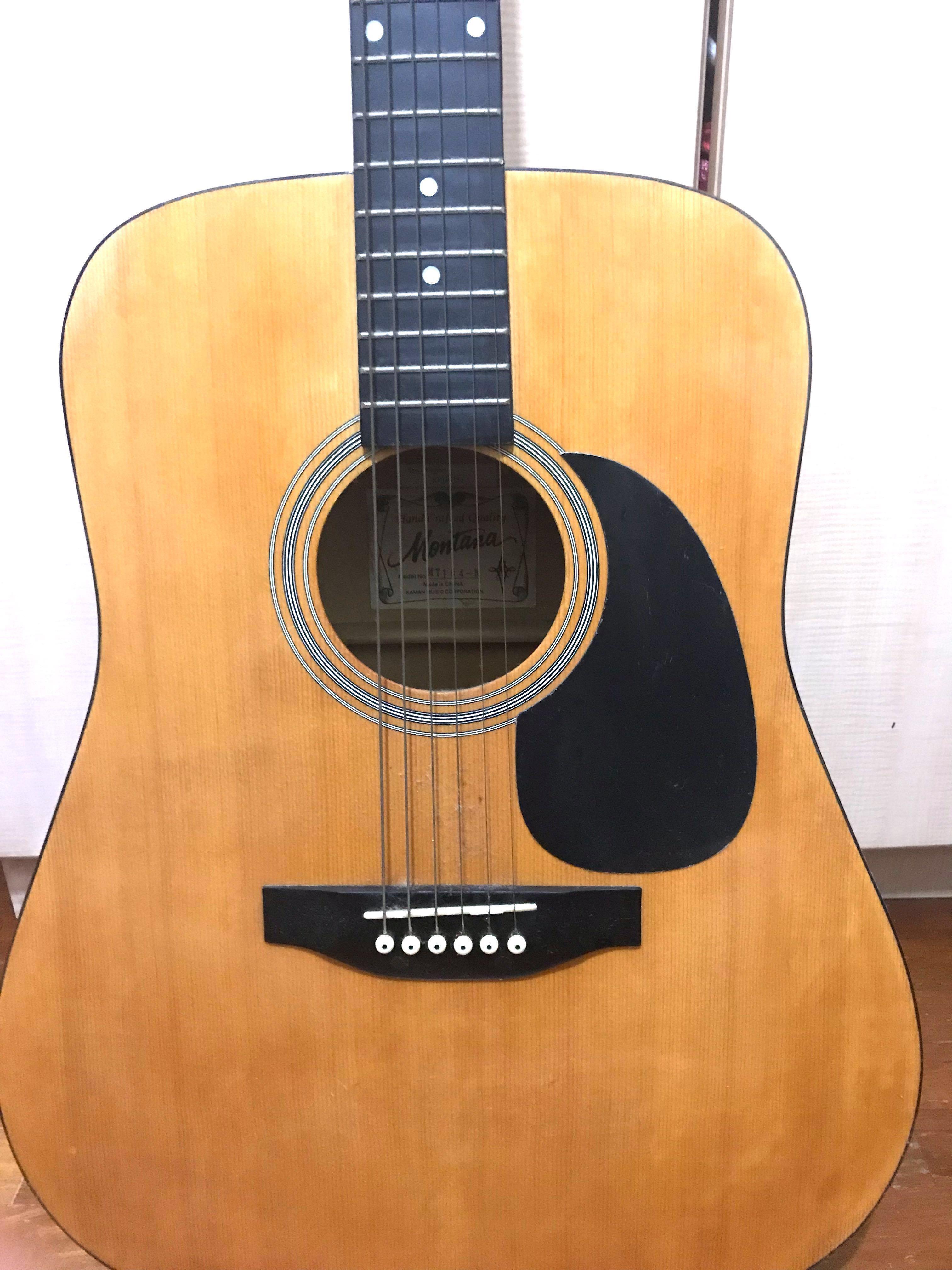 Acoustic Guitar (Montana MT104-N), Hobbies & Toys, Music & Media ...