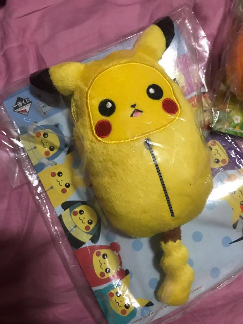 SALE - OFFICIAL PIKACHU MERCH, Hobbies & Toys, Memorabilia ...