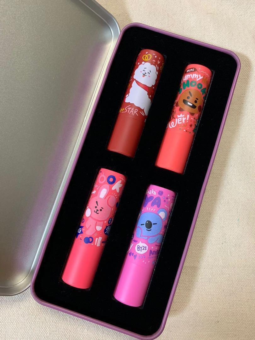 BTS BT21 coloured lip balm set (contains 4) (please read description ...