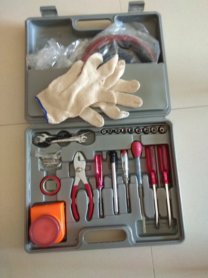 Handy car repair kit, Car Accessories, Car Workshops & Services on ...