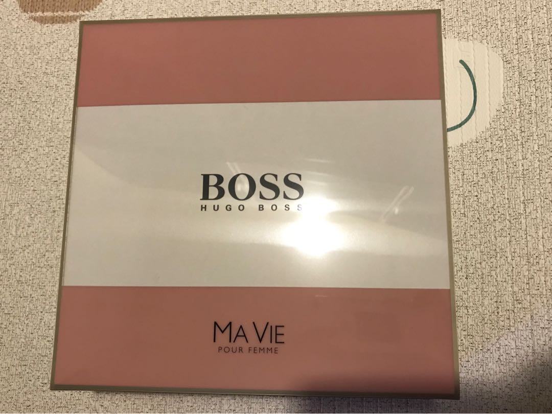 Hugo Boss MaVie Pour Femme gift set, Beauty & Personal Care, Fragrance ...