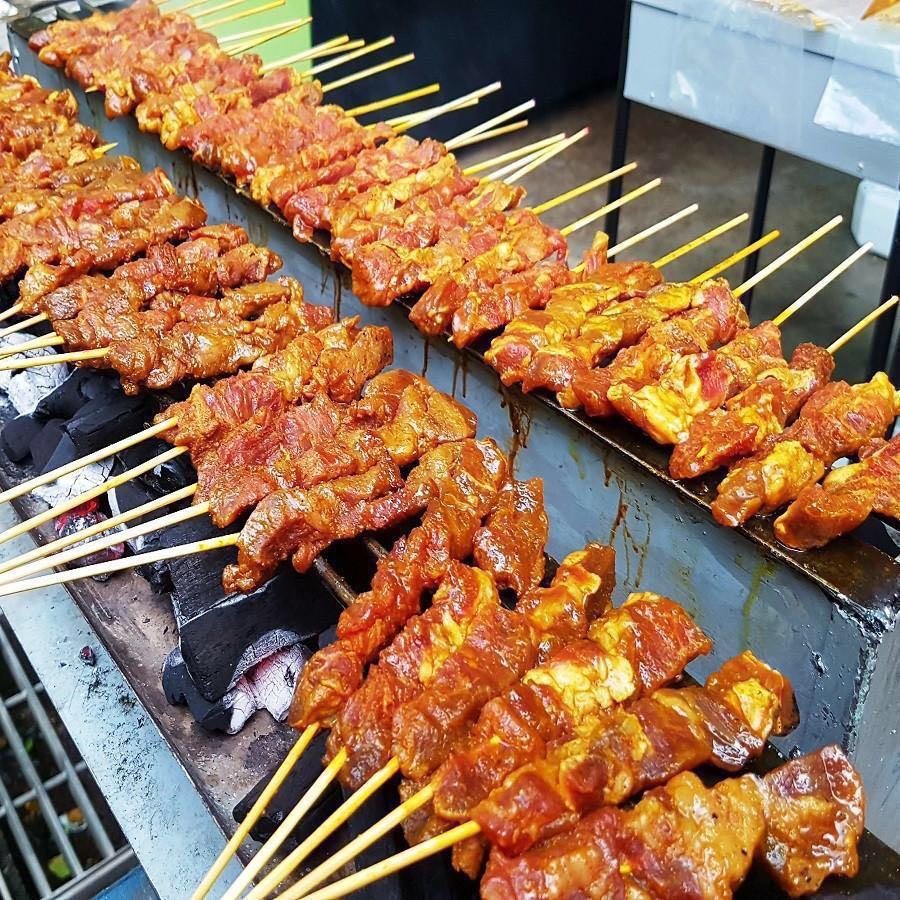 Satay BBQ (Raw), Food & Drinks, Local Eats on Carousell