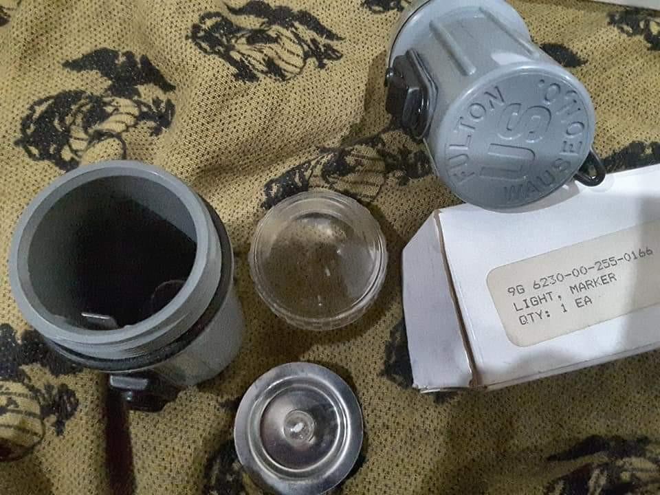 Us Army Govt Issue Waterproof Distress Marker Light, Fulton, N51 NSN ...