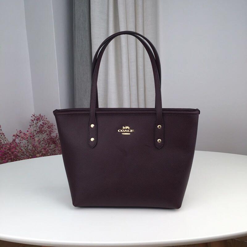 Authentic coach mini city zip tote, Women's Fashion, Bags & Wallets ...