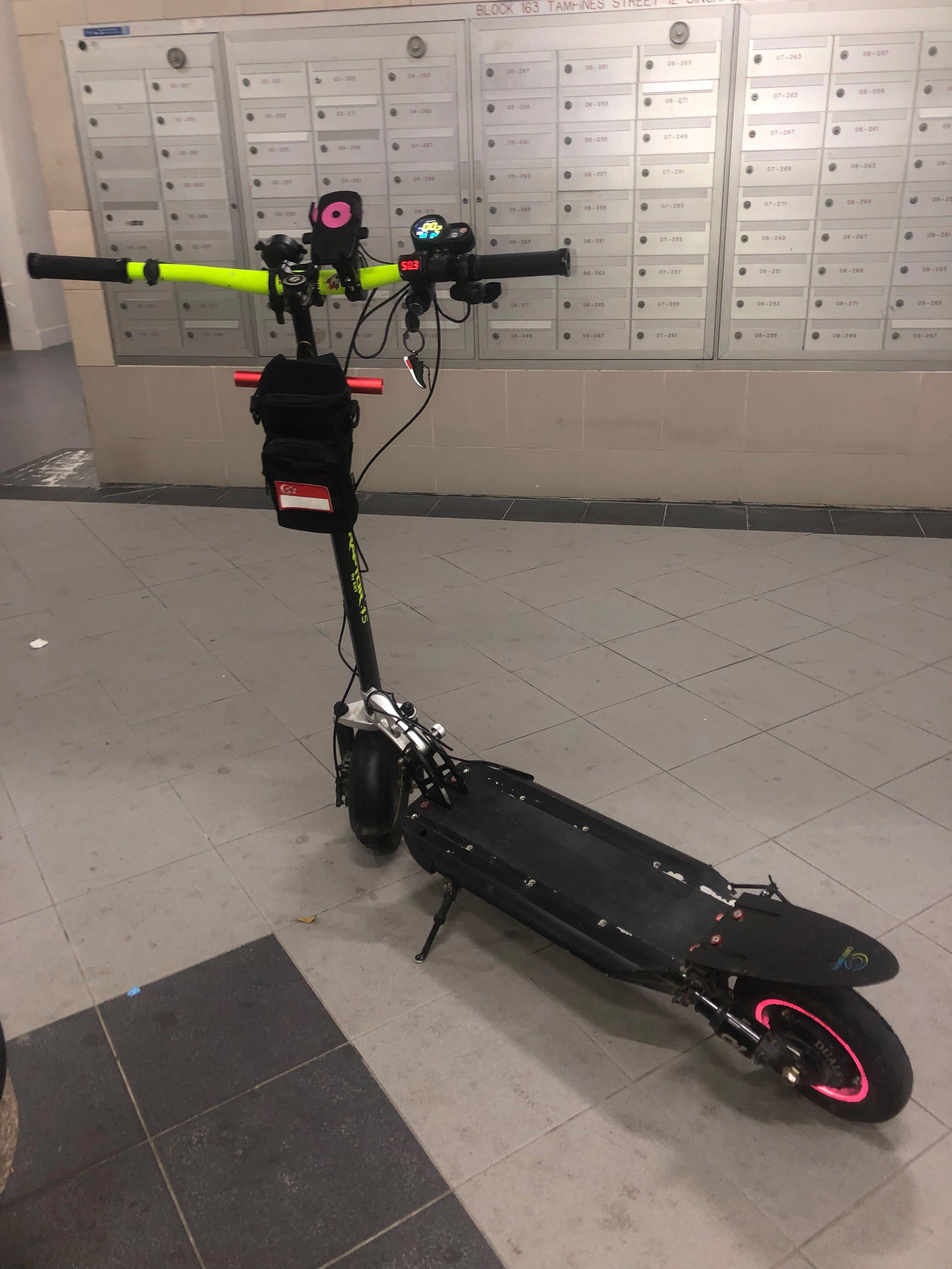 speedway 4, Sports Equipment, PMDs, E-Scooters & E-Bikes, E-Scooters ...