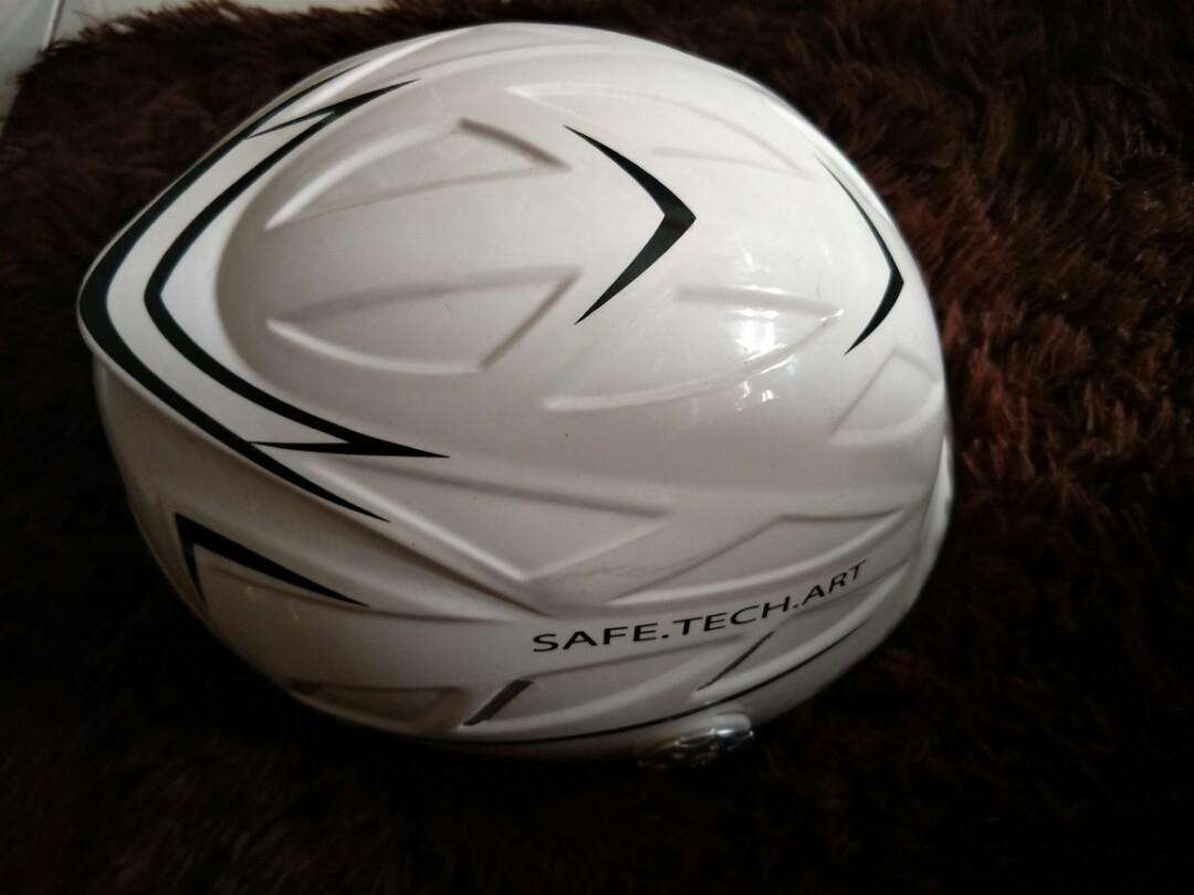 Yema helmet., Sports Equipment, Bicycles & Parts, Parts & Accessories ...