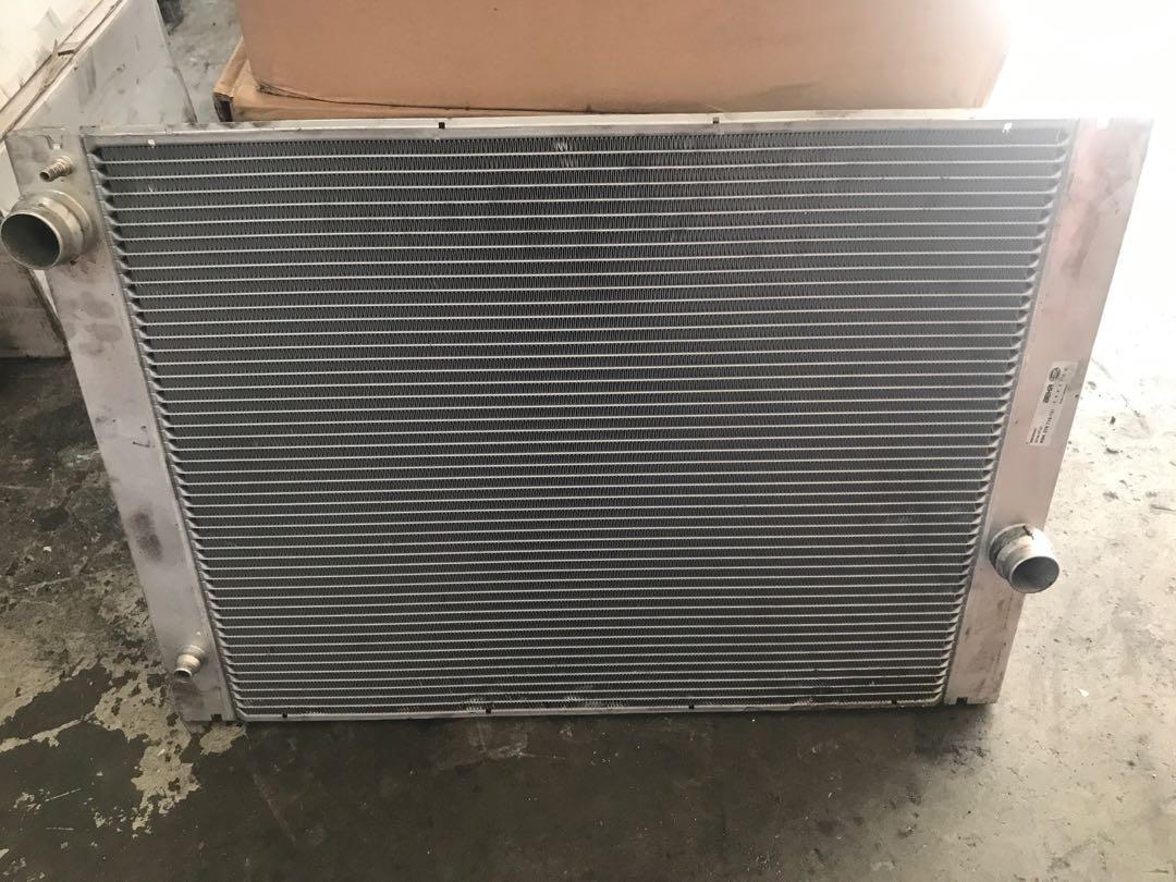 Bmw e60 radiator, Car Accessories, Accessories on Carousell