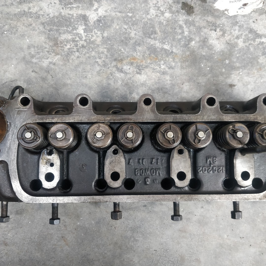 classic mini head 12G202, Auto Accessories on Carousell