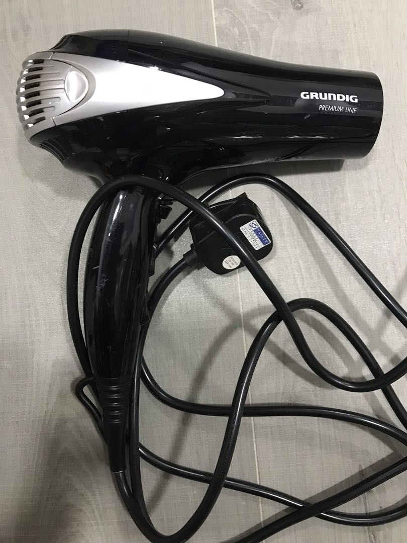 Grundig brand Hair Dryer, Beauty & Personal Care, Hair on Carousell