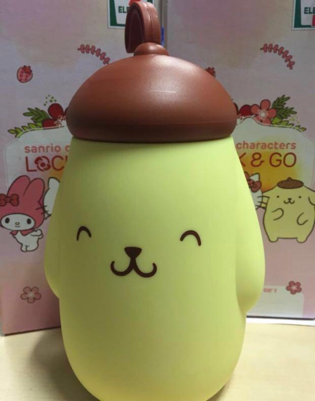 Pompompurin Ice Pop Water Bottle, Furniture & Home Living, Kitchenware ...