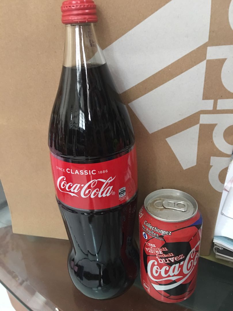 Rare 1 litre Glass Coca Cola Bottle (Australia), Food & Drinks ...