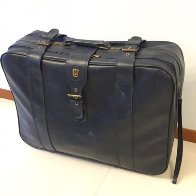 Vintage Hercules Suitcase, Hobbies & Toys, Travel, Luggage on Carousell
