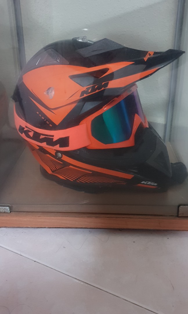 Ktm full face helmet, Motorcycles, Motorcycle Apparel on Carousell