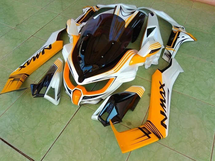 P.O Yamaha Nmax Airbrushed Predator Bodykit, Motorcycles, Motorcycle ...