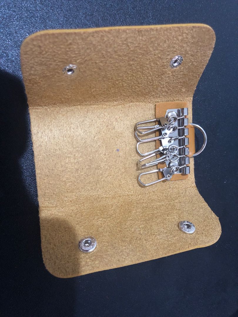 Tempat kunci serba guna, Serba Serbi, Others di Carousell