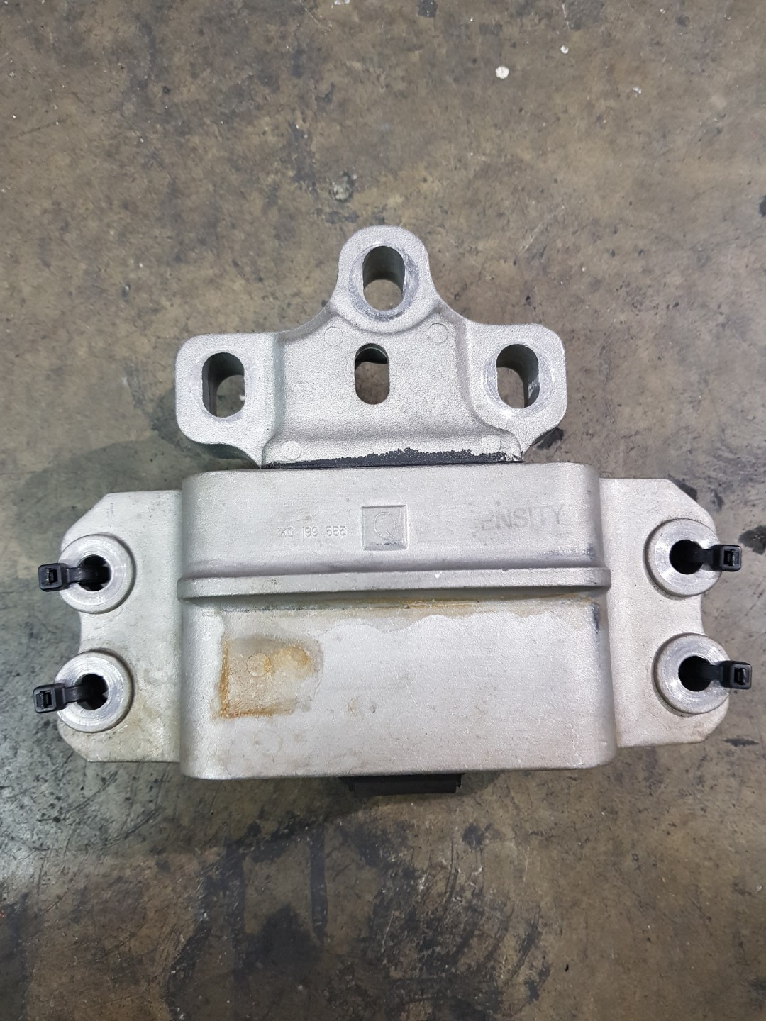VW/Audi 034Motorsport Transmission Mount DQ250, Car Accessories ...