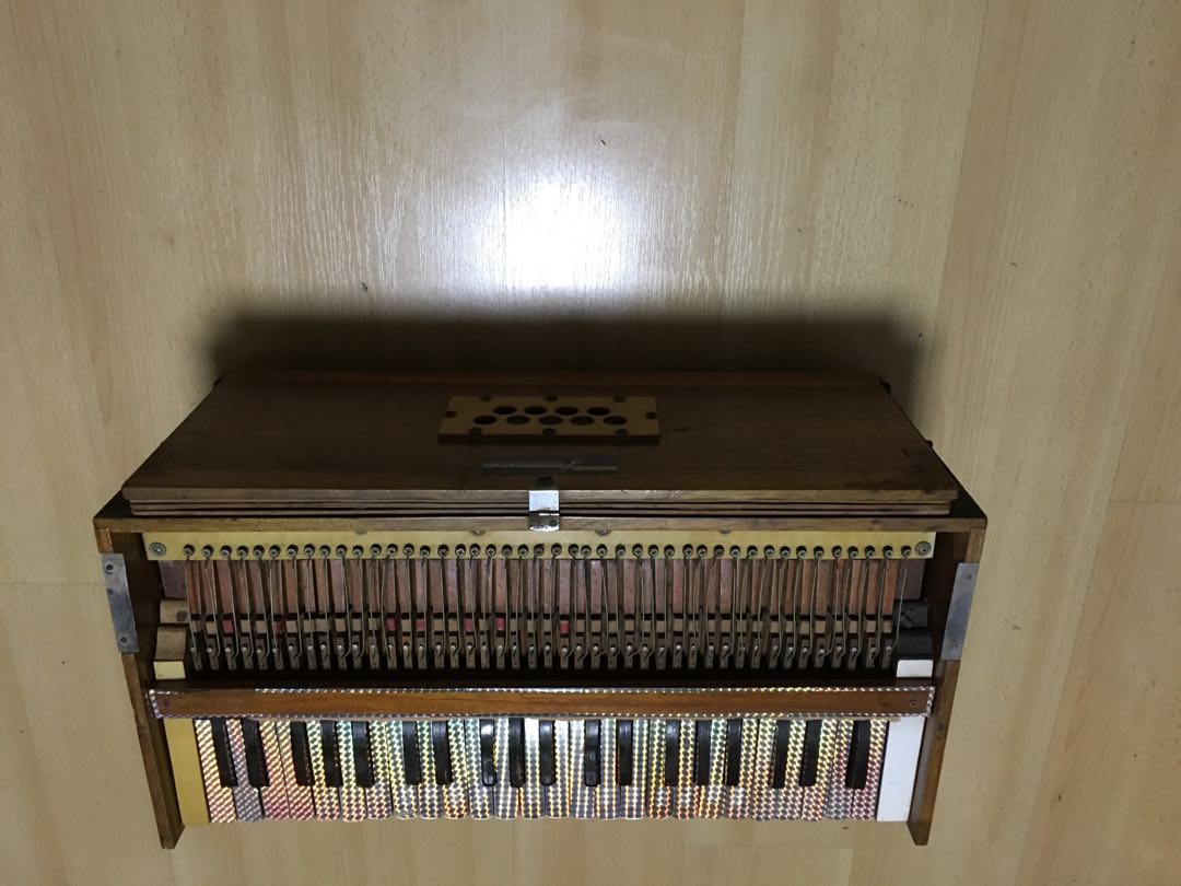 Full size key Triple reed Harmonium, Hobbies & Toys, Music & Media ...