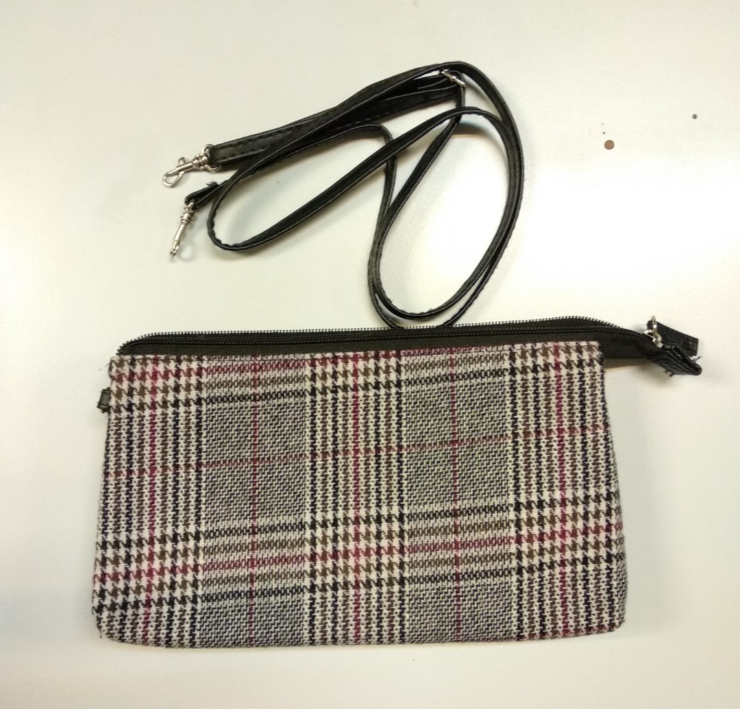 Japanese Mook Clutch/Sling Bag, Women's Fashion, Bags & Wallets, Tote ...